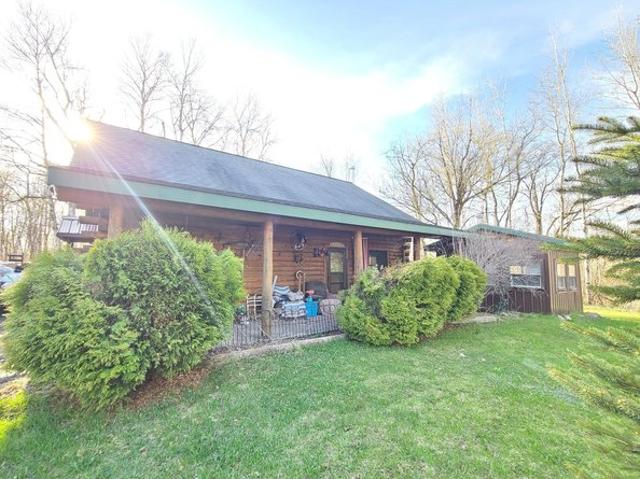 N8867 Popple Rd, Phillips, WI 54555