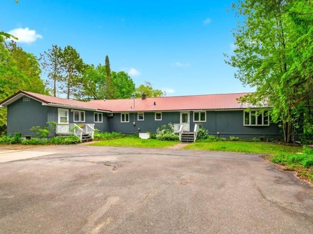 N8968 S Park Dr, Porterfield, WI 54159