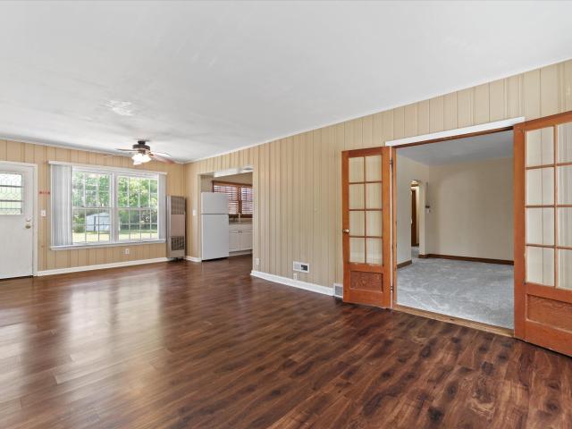 N89W15660 Main St