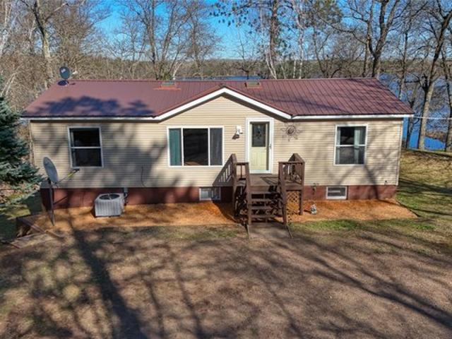 N9748 Bear Trail Ln, Spooner, WI 54801