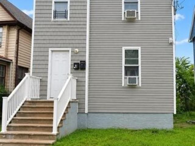 N Munn Ave, Newark, Home For Sale