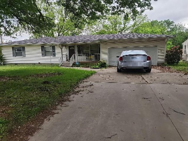 N Muskogee Ave