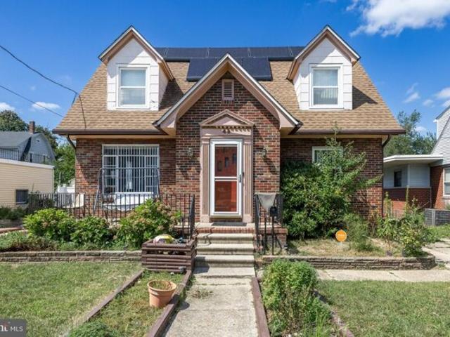 N Myrtle St, Vineland, Home For Sale