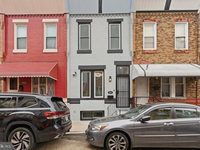 N Myrtlewood St, Philadelphia, Home For Sale