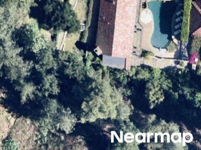 N Magenta Lane