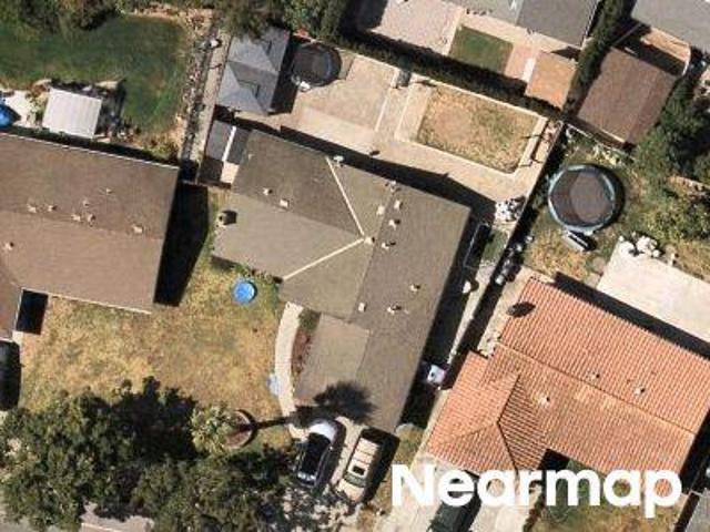 N Madeira Ave