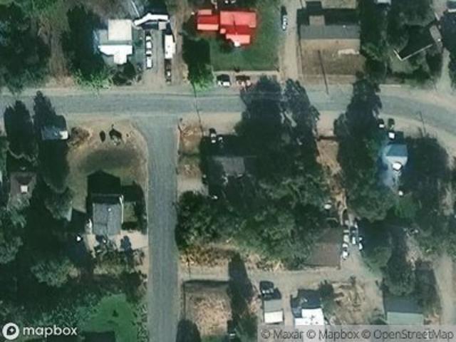 N Main St