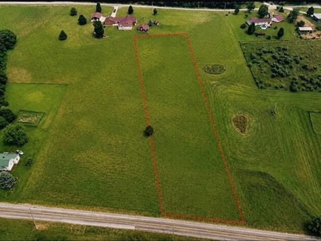 N Main St, Cadiz, OH 43907