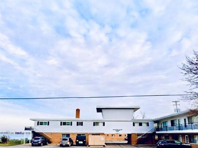 N Main St Apt,marine City, Condo For Sale