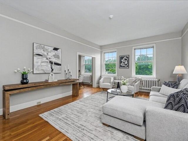 N Main St Apt,andover, Condo For Sale