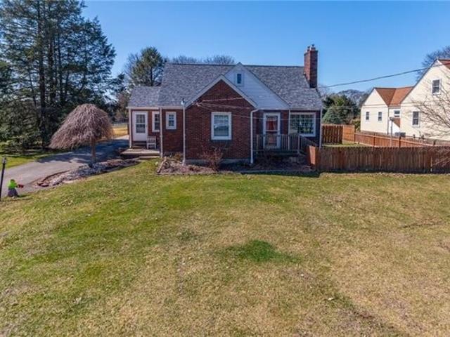 N Main St Ext, Butler, Home For Sale
