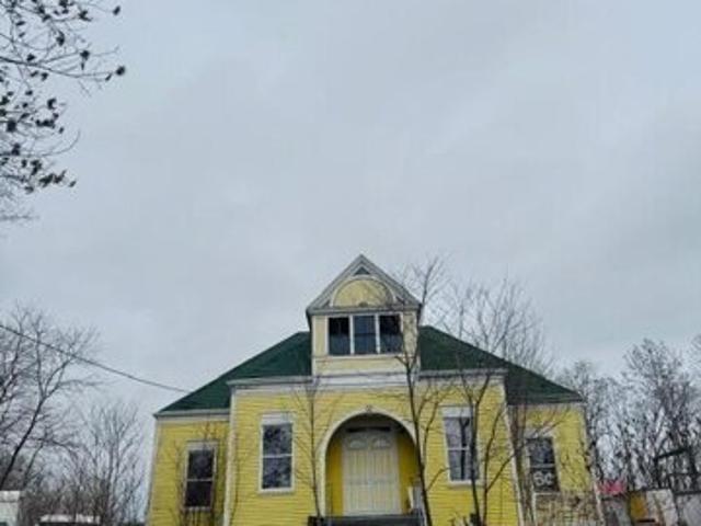 N Main St, Monmouth, Home For Sale