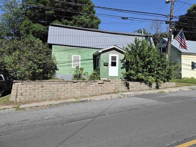 N Main St, Northfield, Home For Sale