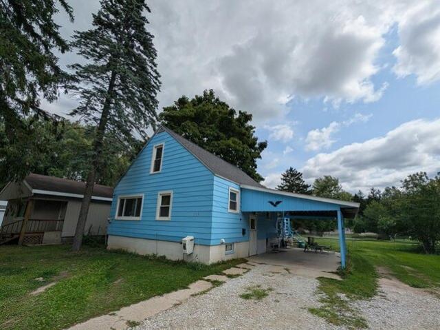 N Main St, Scottville, Home For Sale