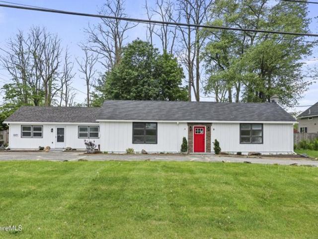 N Main St, Sheffield, Home For Sale