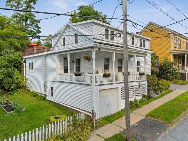 N Maple St, Vergennes, Home For Sale