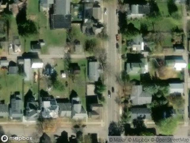 N Maple St