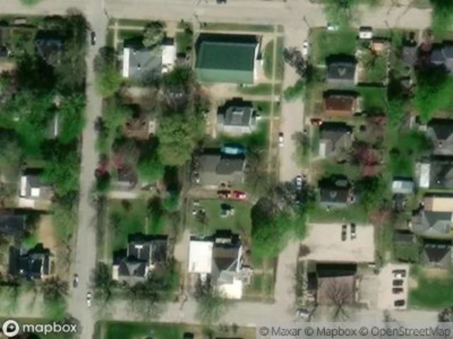 N Maple St