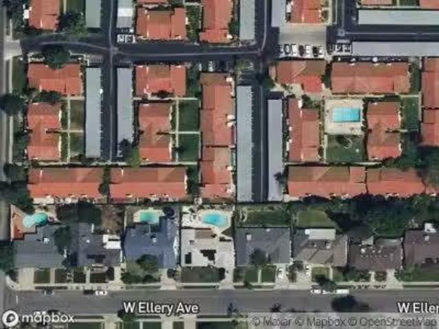 N Maroa Ave Apt 110