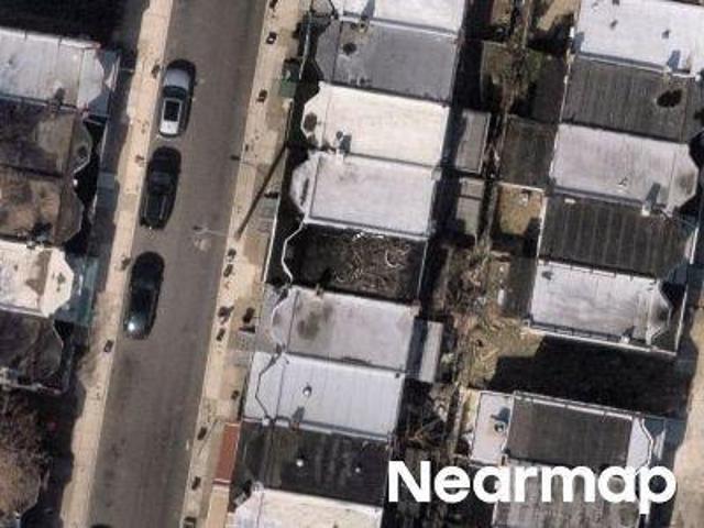 N Marston St
