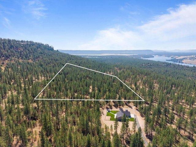 N Mathias Ln, Nine Mile Falls, WA 99026