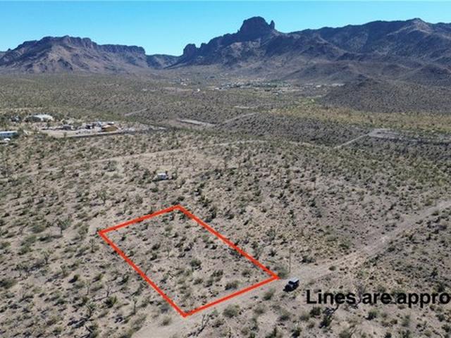 N Maywood Dr, Dolan Springs, AZ 86441
