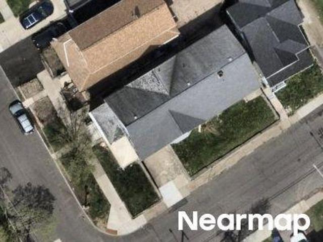 N Mcbride St