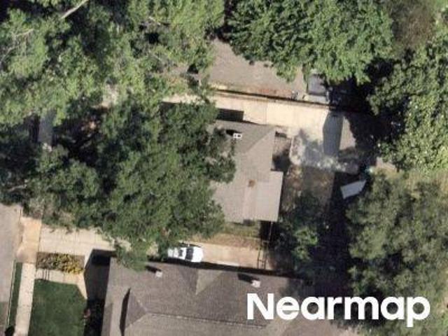 N Mcneil St