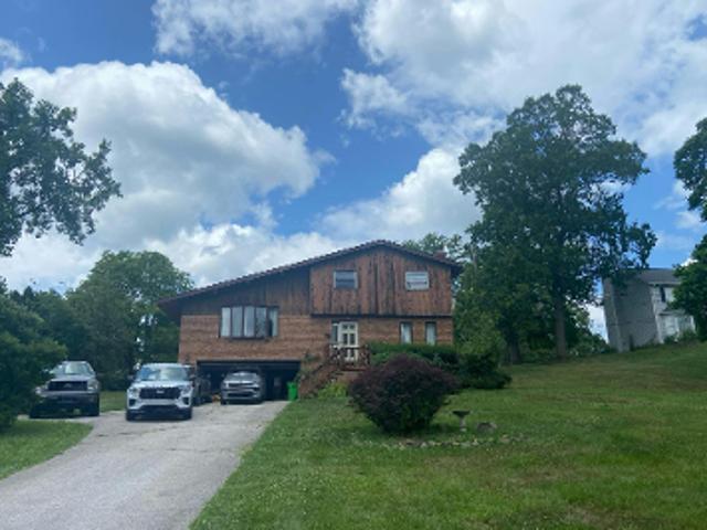 N Meadowpark Dr