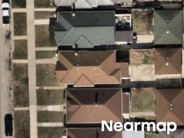 N Menard Ave