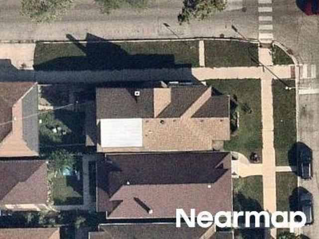 N Menard Ave