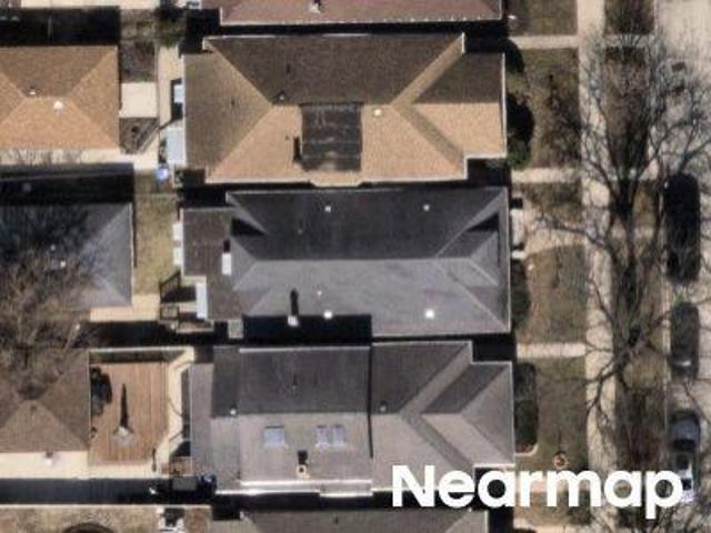 N Menard Ave