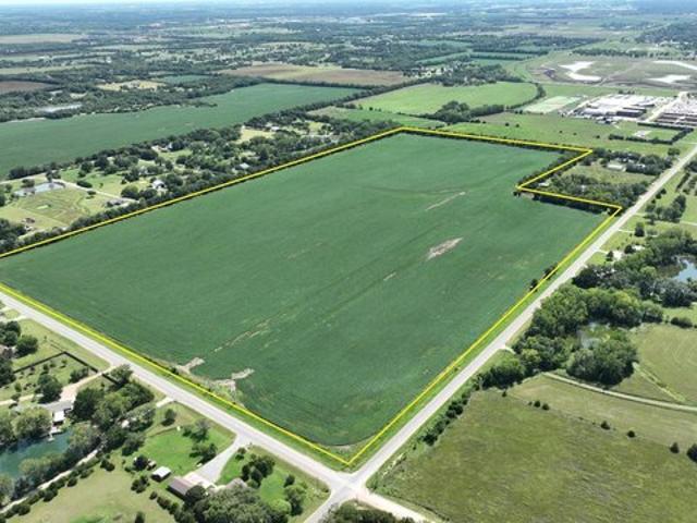 N Meridian, Valley Center, KS 67147