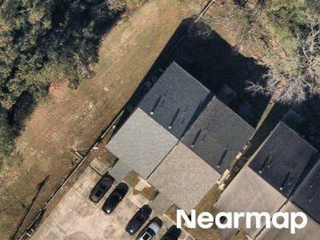 N Meyers Dr