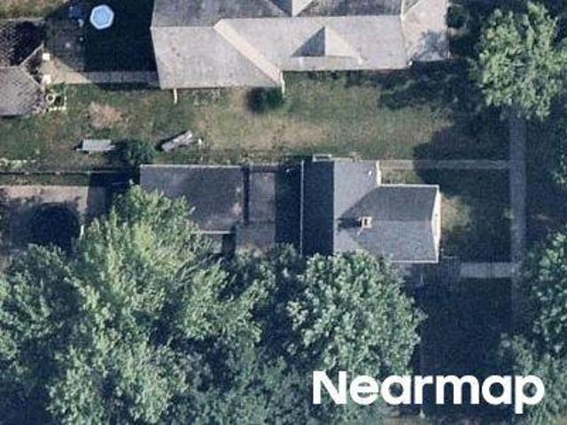 N Mill St
