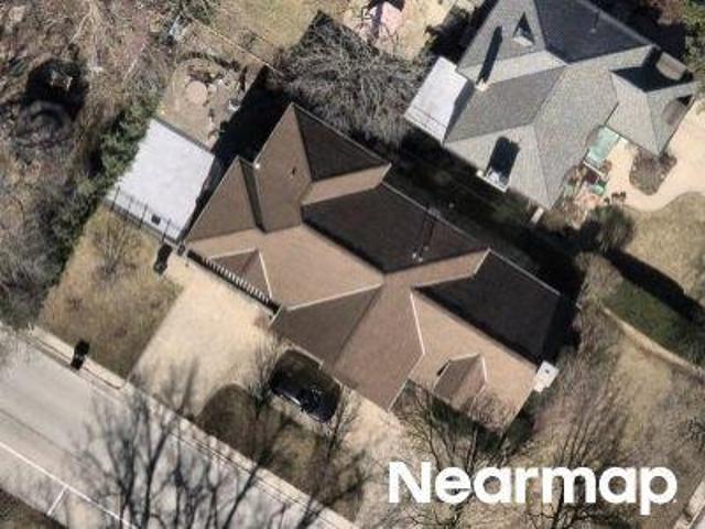 N Minnehaha Ave