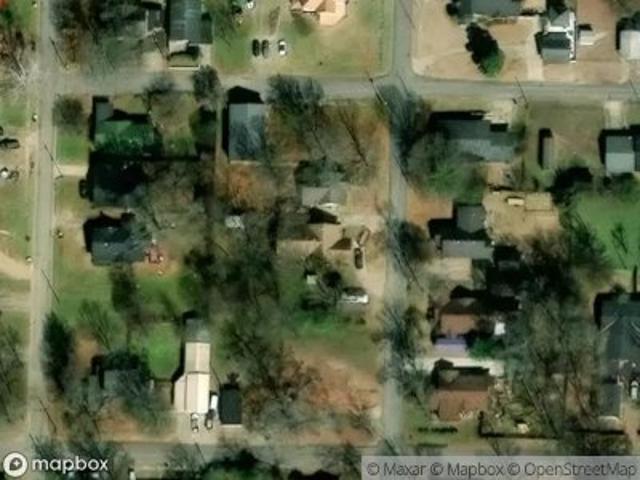 N Morrill St