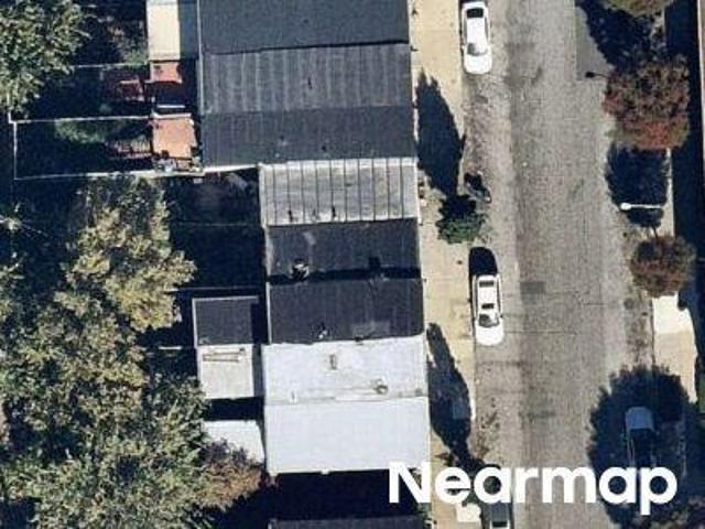 N Mount St