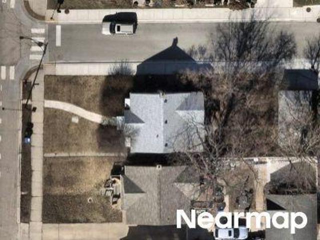 N Nagle Ave