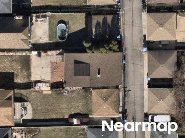 N Natchez Ave