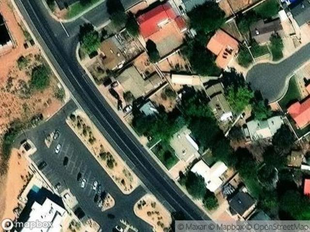 N Navajo Dr