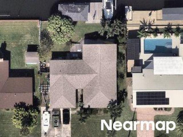 N Neptune Dr