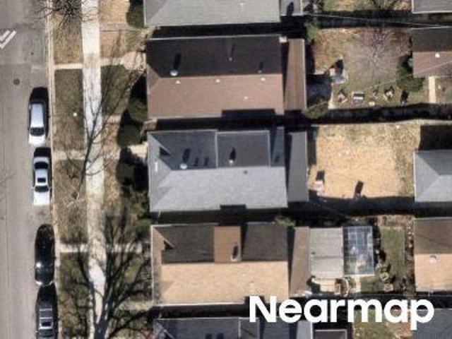N New England Ave