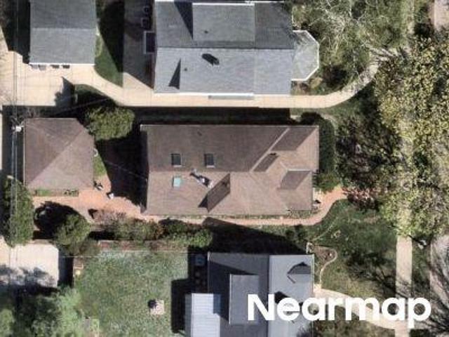 N Newhall St