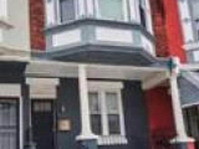 N Newkirk St