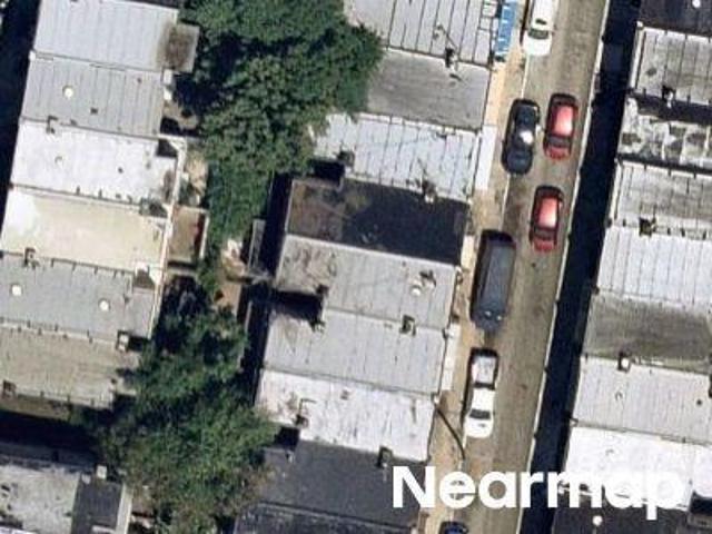 N Newkirk St