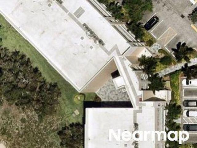 N Nob Hill Rd Apt 105