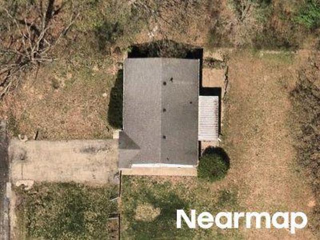 N Northcrest Dr