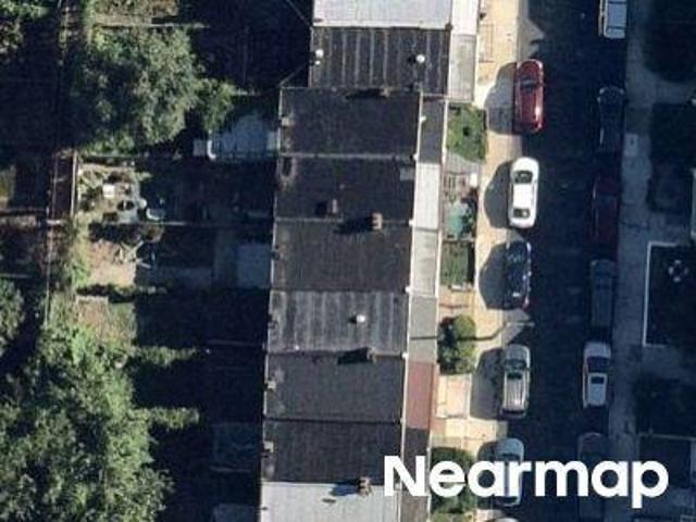 N Norwood St