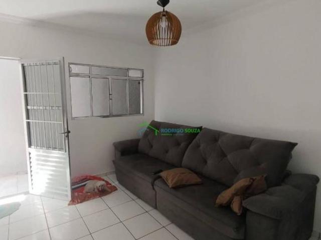 Não Perca! Casa Residencial à Venda na Vila Dirce, Carapicuíba – Localização Excelente!